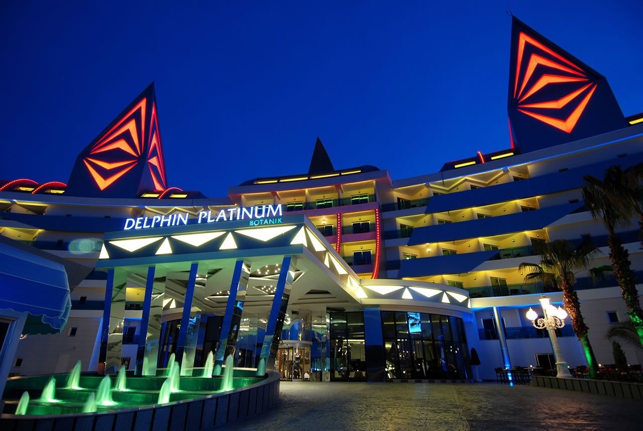 Delphin Botanik Platinum Hotel - Alanya En uygun tatil fiyatları ...
